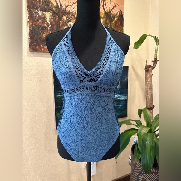 Wonderly | Tops | Euc Wonderly Light Blue Lace Lycra Soft Bodysuit One ...